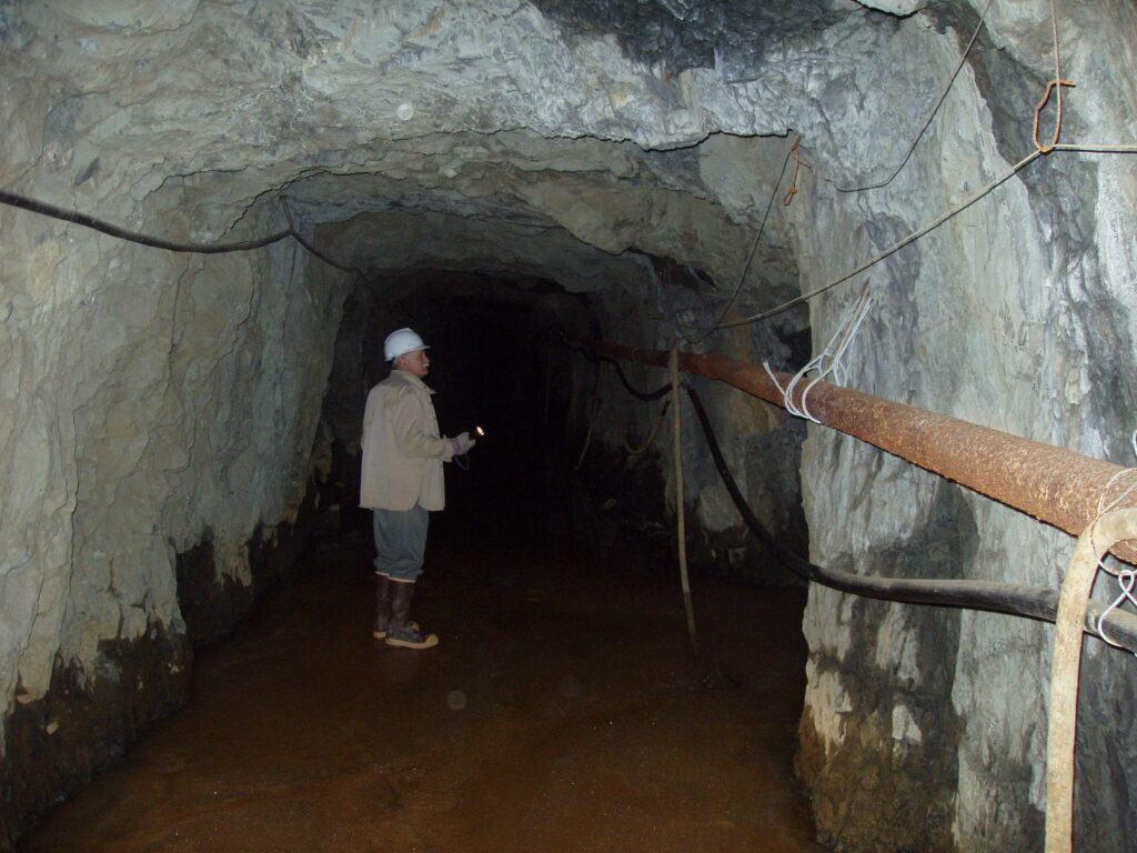 About Us - Crown Minerals